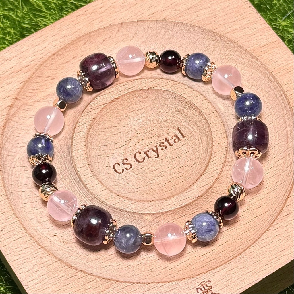CS Crystal 編號958 - 紫水晶幽靈+水透體西柚粉晶+堇青石+紅石榴石設計款 | 蝦皮購物