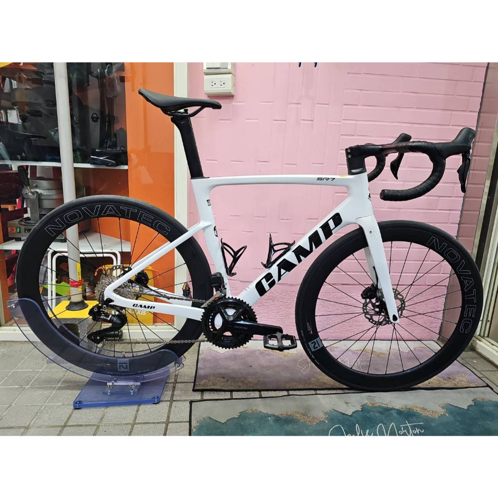 CAMP SR7 珍珠白 雅典黑 碳纖維碟煞公路車 Shimano 105 12S電子變速 碳纖維板輪 碳纖一體式車手 | 蝦皮購物