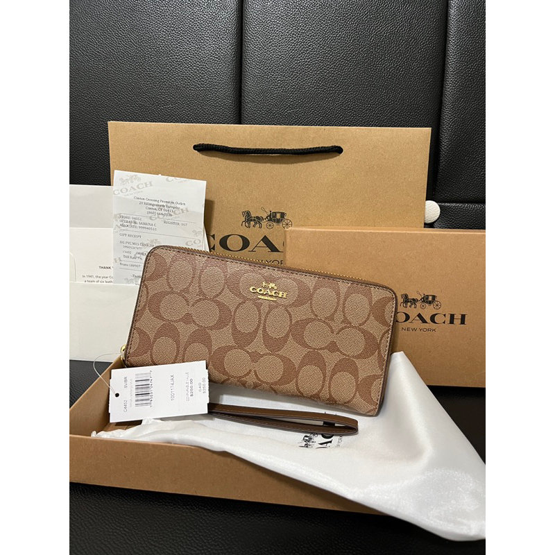 New coach logo wallet | 蝦皮購物