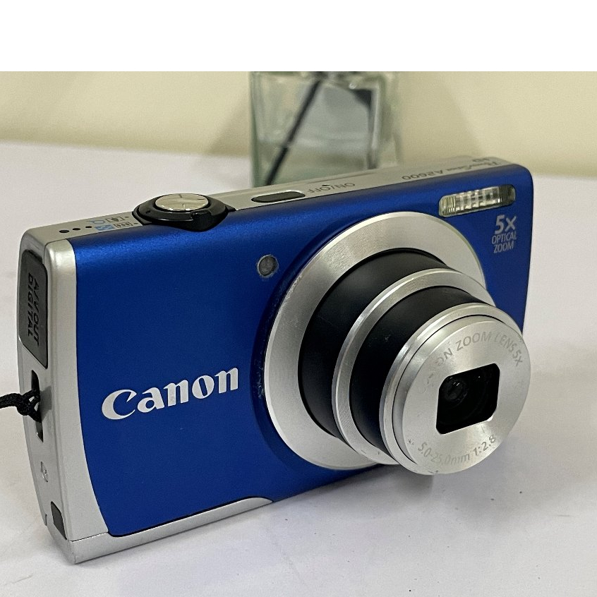 【時光藏寶閣】Canon A2600 CCD 9成新 1600萬像素 5倍變焦 2.7吋大螢幕 特寫不失真 數位相機 | 蝦皮購物