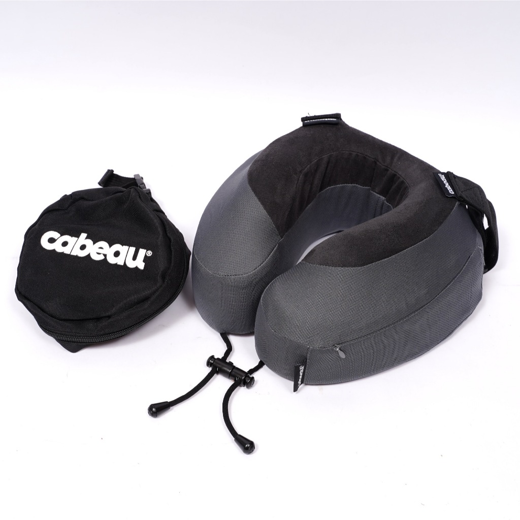 二手｜Cabeau S3護頸枕 灰色｜U型枕/記憶棉/可攜式/旅行枕/飛機/靠枕 | 蝦皮購物