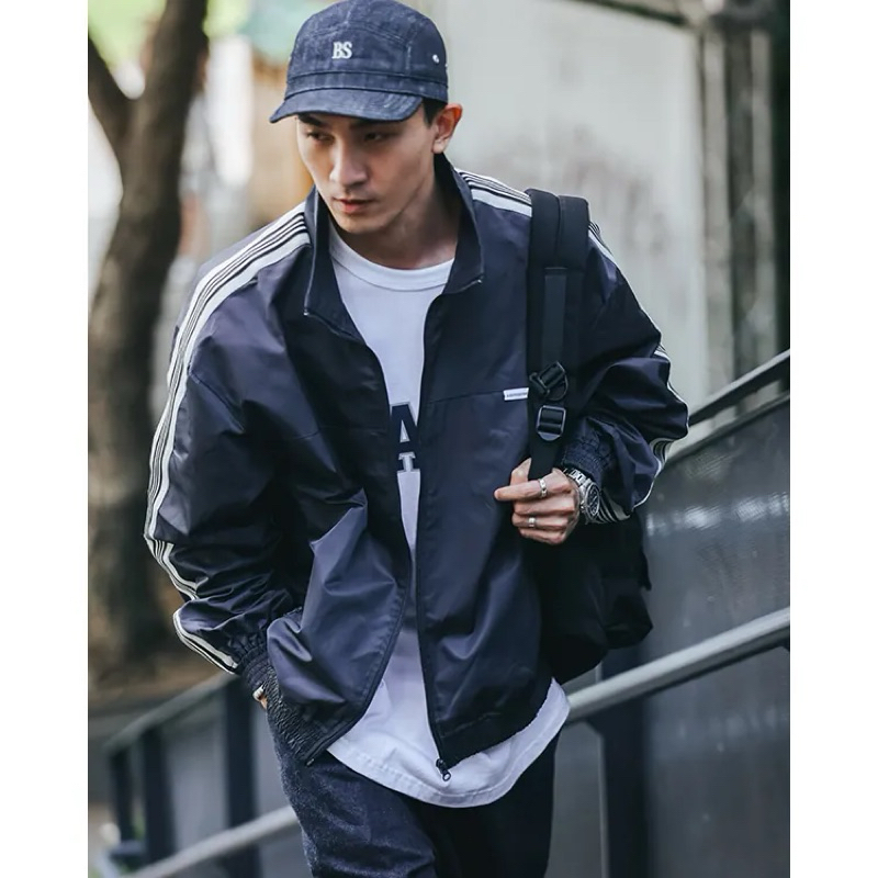 B-SIDE OLD SCHOOL SPORT JACKET Deep Blue | 蝦皮購物