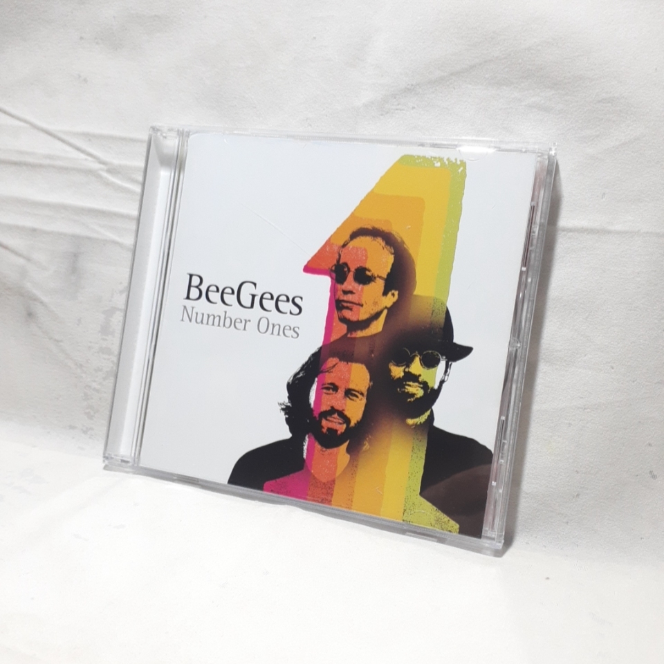 ＊南方搖滾(CD)＊Bee Gees - Number Ones | 蝦皮購物