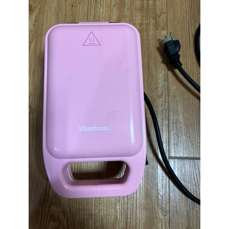 （二手）日本 Vitantonio厚燒熱壓三明治機 (蜜桃粉VHS-10B-PH) | 蝦皮購物