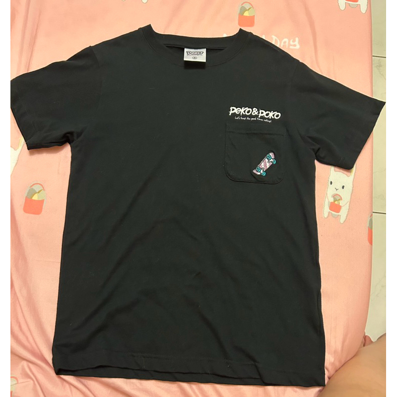 peko滑板圖樣 T恤（全新）日本限定購入 | 蝦皮購物