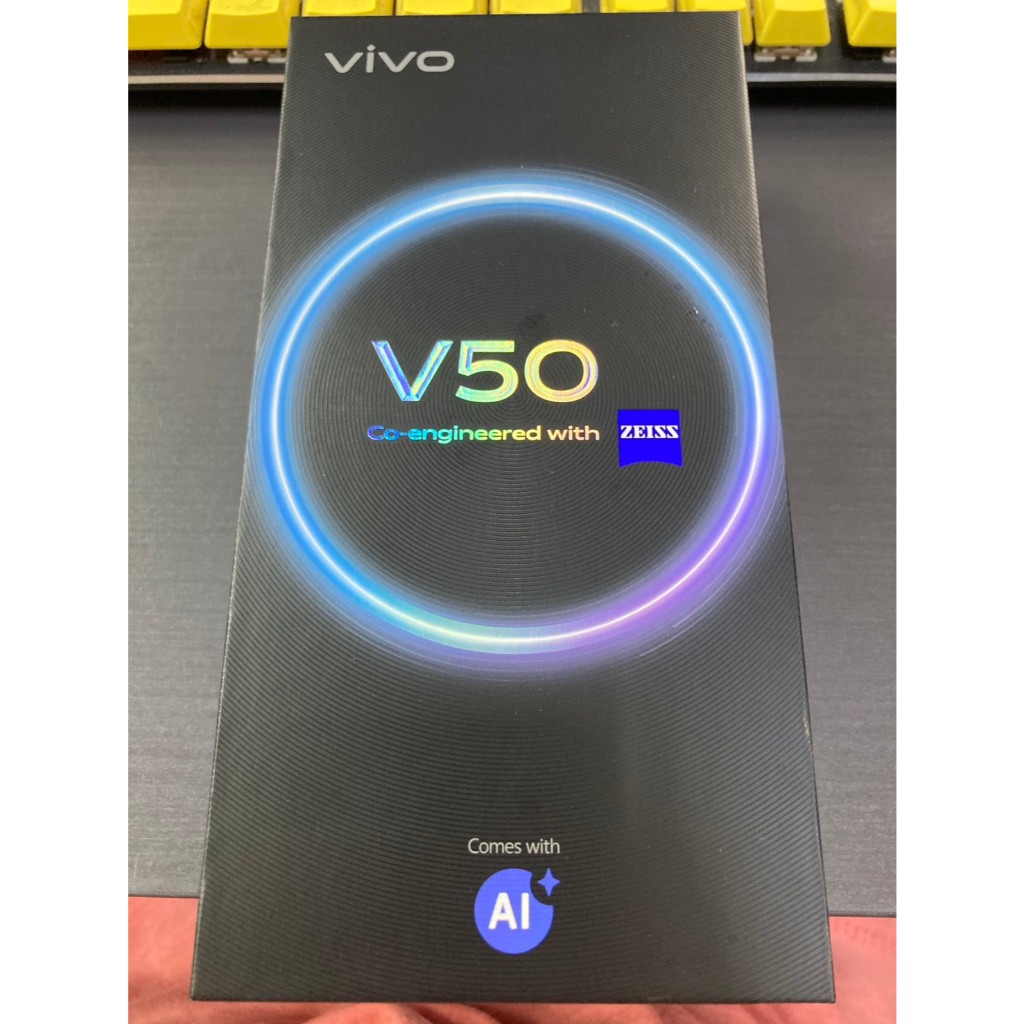 VIVO V50 5G (12G/512G)冰川紫 V2427 6.77吋螢幕 續約機 僅拆封檢查未開通 自曲11900 | 蝦皮購物