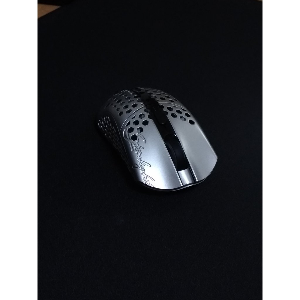 Finalmouse Starlight TenZ Pro Medium | 蝦皮購物