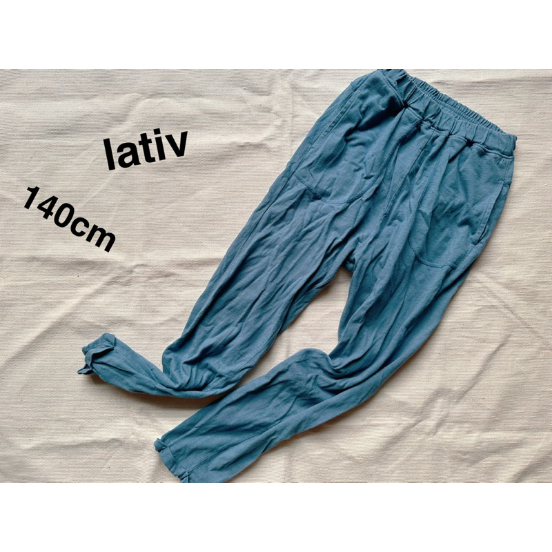二手#lativ 童藍色棉質長褲#140cm | 蝦皮購物