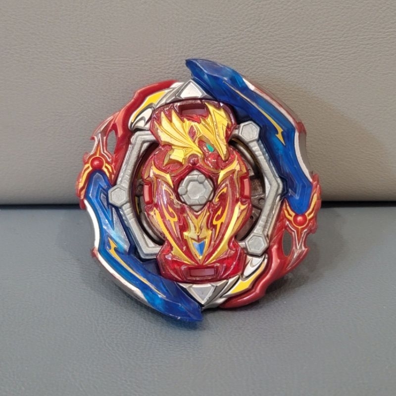 B-150 完全勇士｜正版二手戰鬥陀螺｜爆烈世代 TOMY TARARA | 蝦皮購物