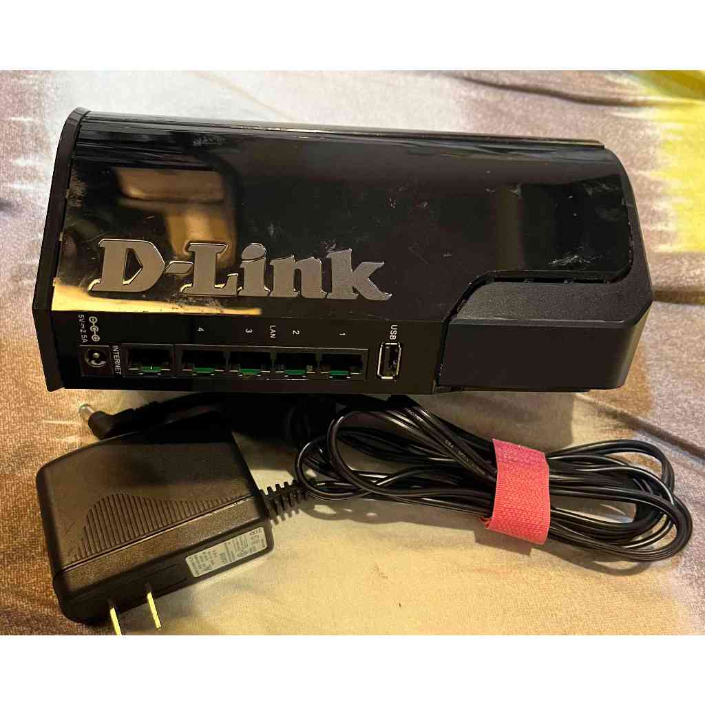 售二手 D-Link DIR-645 Wireless N300 智慧型天線無線路由器 | 蝦皮購物