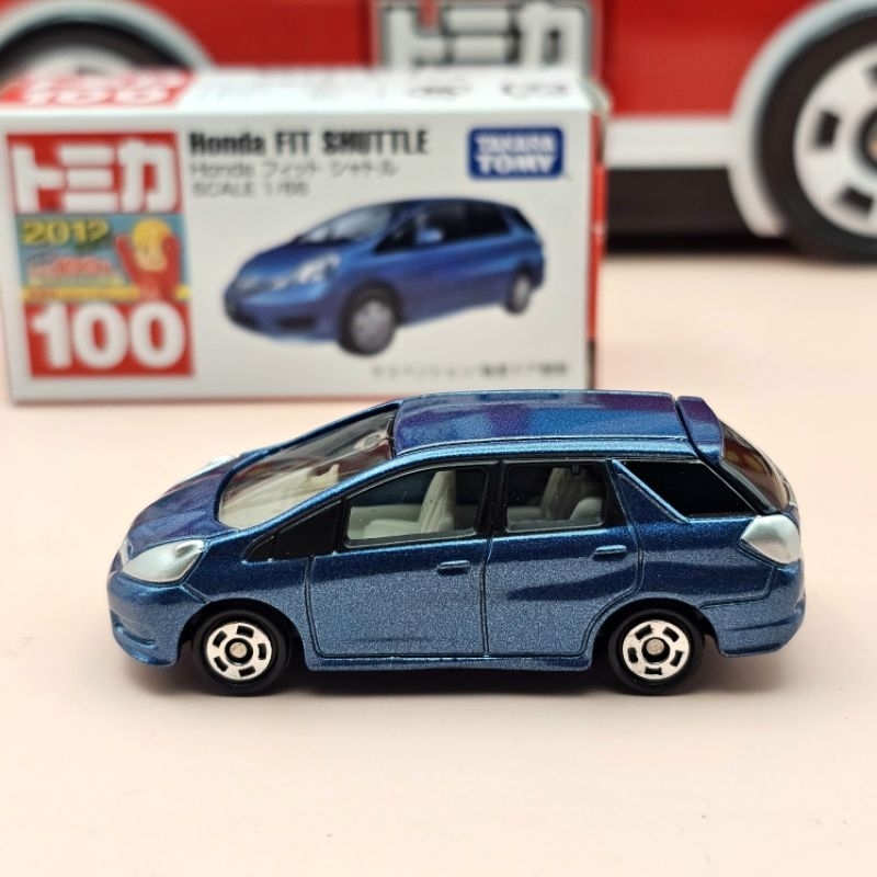 Tomica No.100 Honda Fit Shuttle 新車貼 | 蝦皮購物