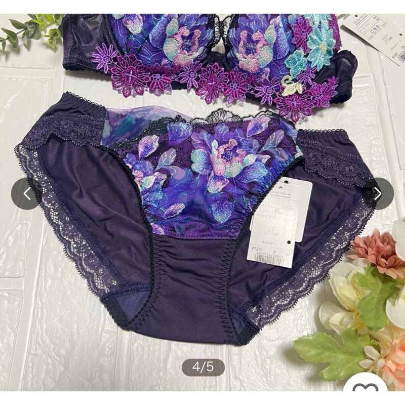 【現貨】 保證全新正品 華歌爾Wacoal Salute 莎露 PTJ751 51G蕾絲刺繡貼花 性感內褲 | 蝦皮購物