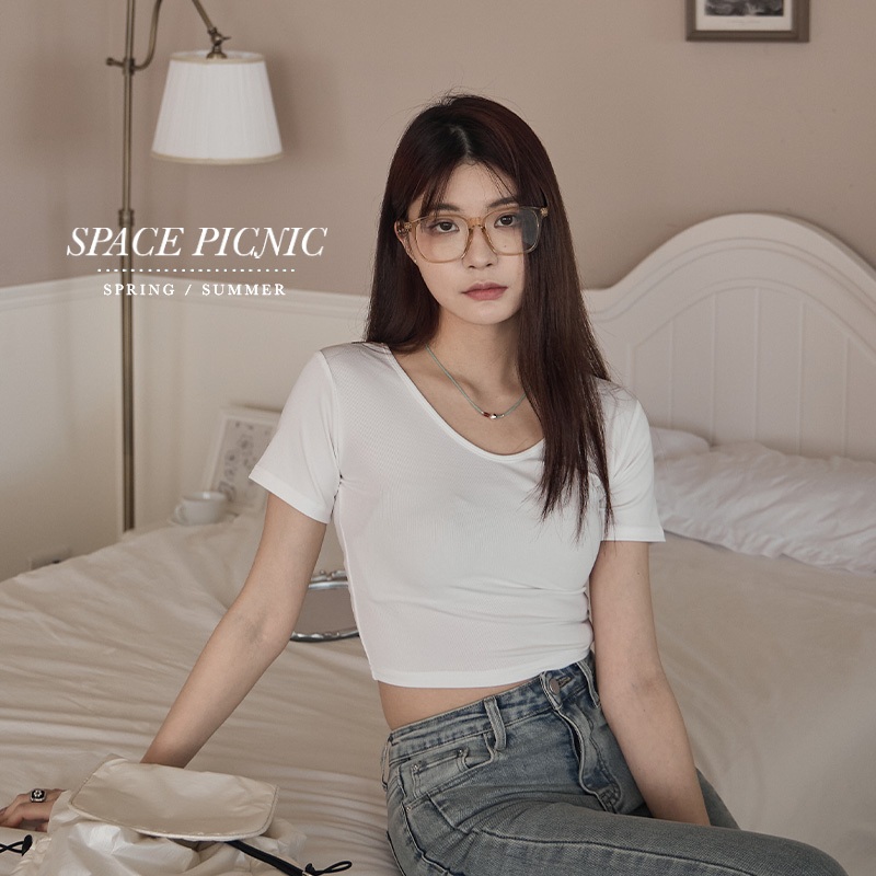 Space Picnic｜純色V領短版Tee-4色【2501136】 | 蝦皮購物
