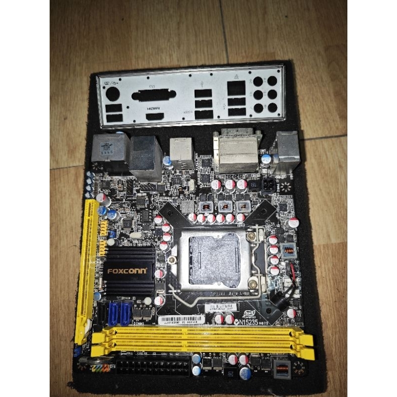 Foxconn 鴻海 H67 H67S v2.0 ITX 主機板 含擋板 | 蝦皮購物