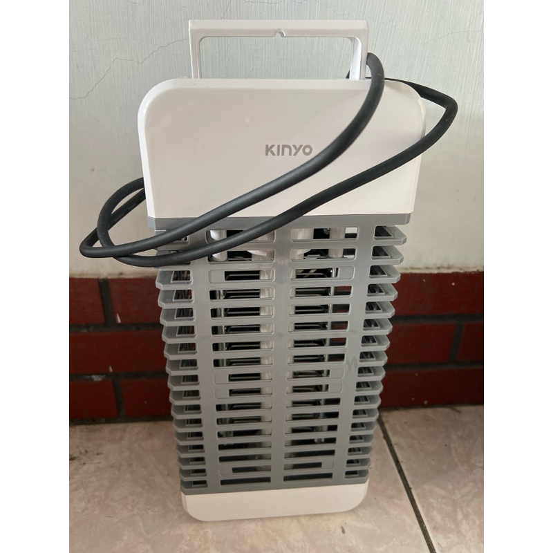 二手【KINYO】吸入+電擊式二合一捕蚊燈 KL-9110 電擊捕蚊燈 吸入捕蚊器 滅蚊燈 15W 雙風扇捕蚊燈 補蚊燈 | 蝦皮購物