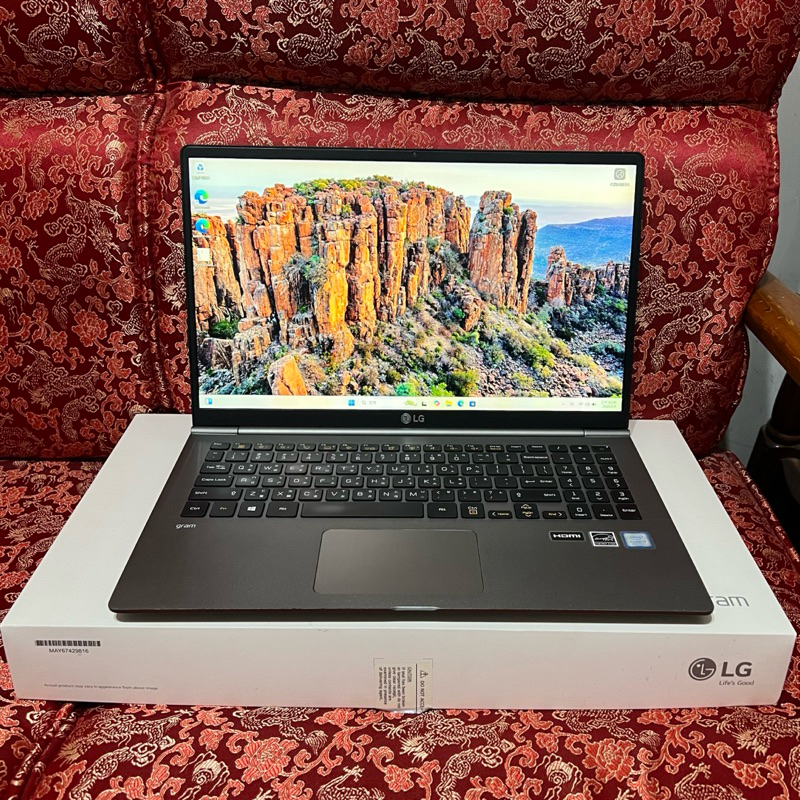 LG Gram 15吋超輕薄筆電 太空灰 15Z980 i7/8G/512SSD | 蝦皮購物