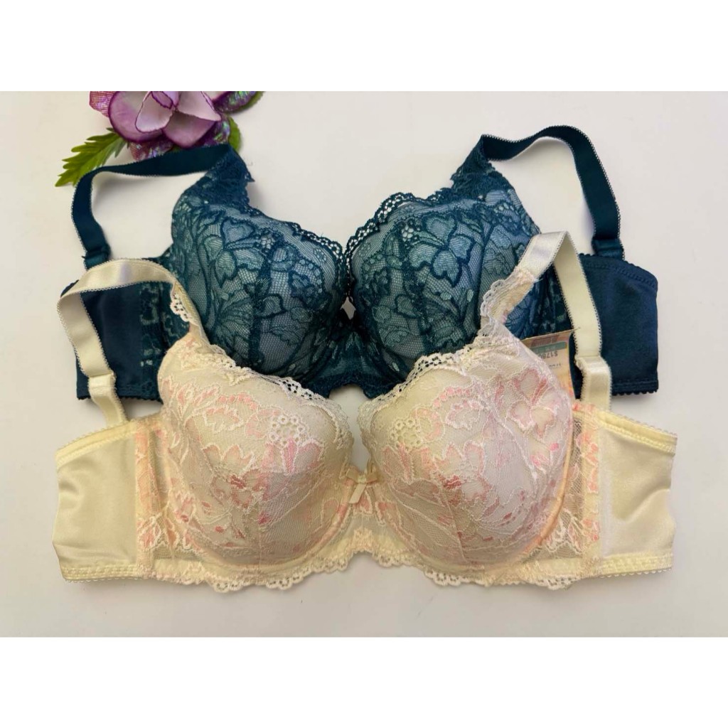 《華歌爾~SAVVY》~莎薇【CB4353】~蕾絲繡花內衣~70D,70E~淡黃,藍綠 | 蝦皮購物