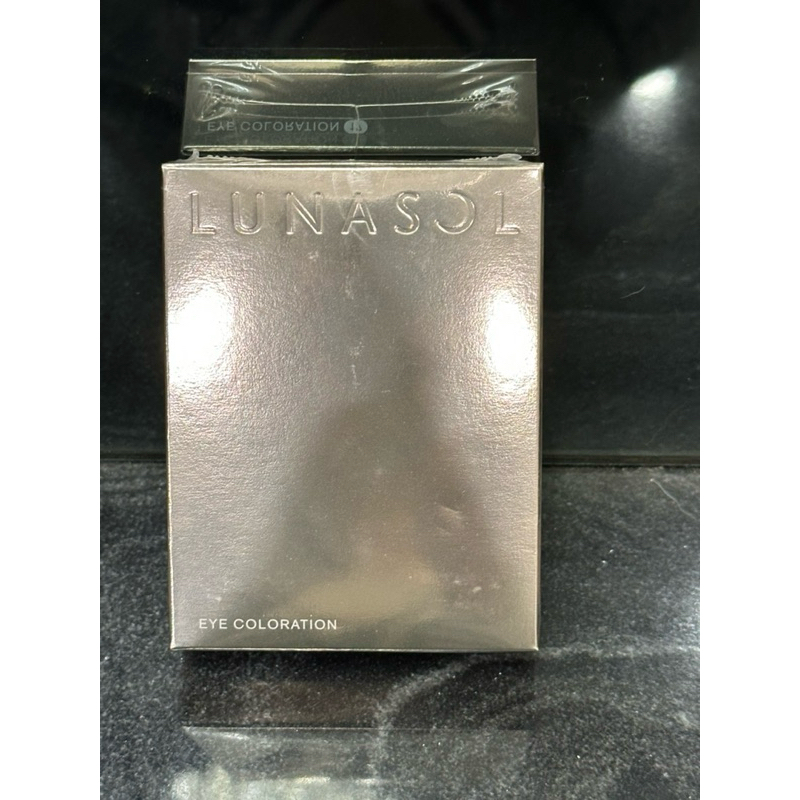 專櫃正品 kanebo佳麗寶 lunasol 晶巧霓光眼彩盒6.4G 色號17# 超低價 | 蝦皮購物