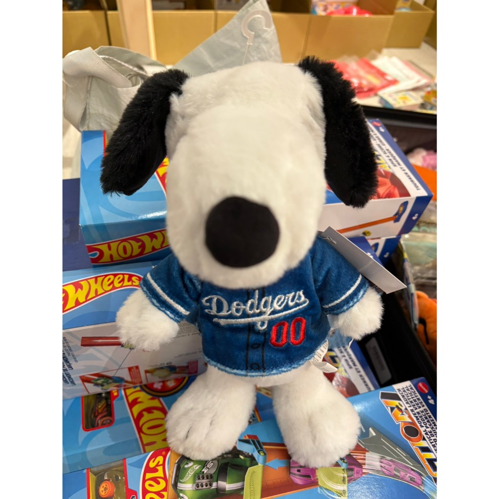 【趣公園】日本帶回 PEANUTS X MLB 史努比道奇娃娃 | 蝦皮購物