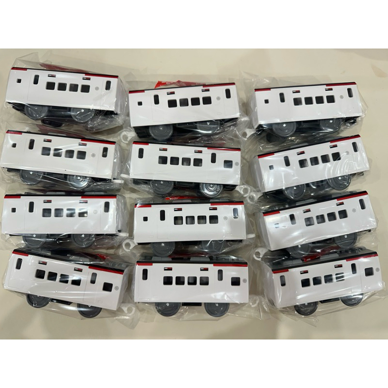 ⚡️現貨⚡️ PLARAIL 鐵道王國 台鐵新自強號 EMU3000 中間車廂 多美火車 台灣限定 | 蝦皮購物