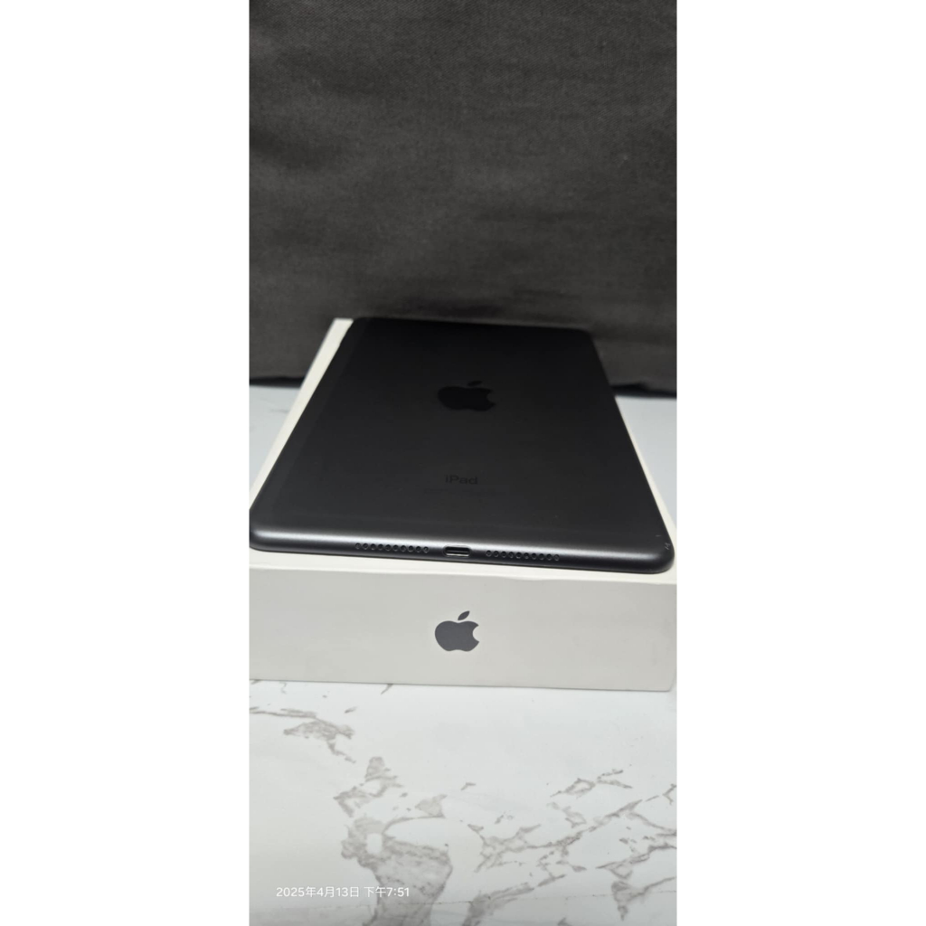 【APPLE】蘋果 iPad mini 5 64G 7.9吋 WIFI版 平板 追劇 二手品 附原盒 | 蝦皮購物