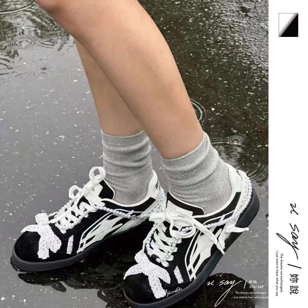 ～YOU SAY～ 台北實體門市經銷授權 Killwinner 張員瑛同款德訓鞋 翻蓋鞋舌 蝴蝶結 蕾絲鞋 珍珠黑 | 蝦皮購物