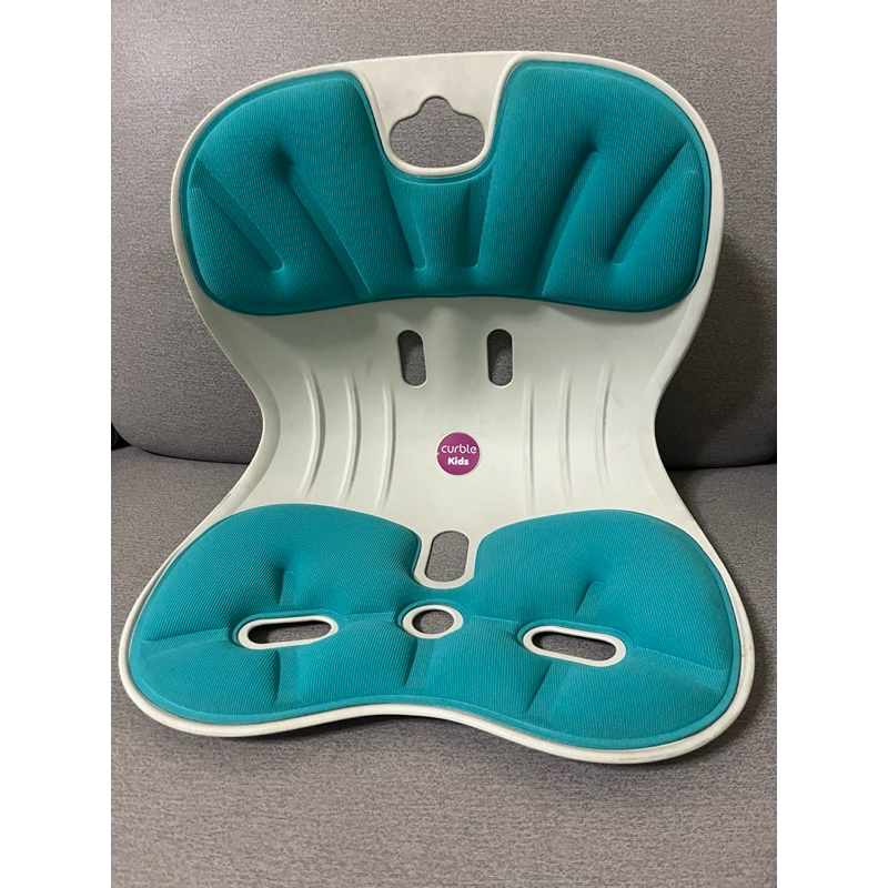 二手 Curble kids 矯正椅 3D美學矯正椅(兒童款) 兒童防駝背 矯正坐姿 脊椎靠墊 | 蝦皮購物