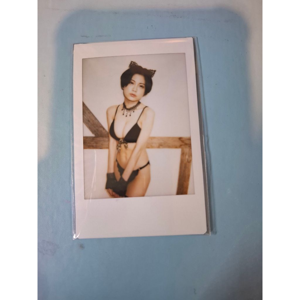 RaMu らむ 拍立得 照片 日本 寫真 偶像 Youtuber 創作者 短影音 泳衣 內衣 可愛 性感 短髮 女星 黑 | 蝦皮購物