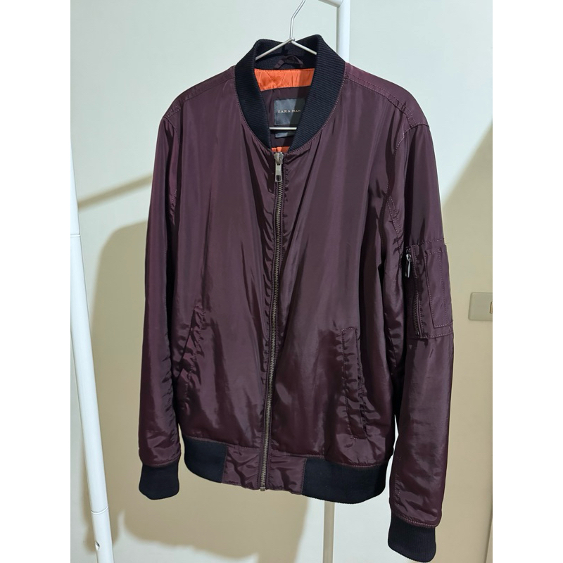 ZARA 飛行外套 飛行 外套 MA1 MA-1 酒紅 光澤 緞面 M | 蝦皮購物