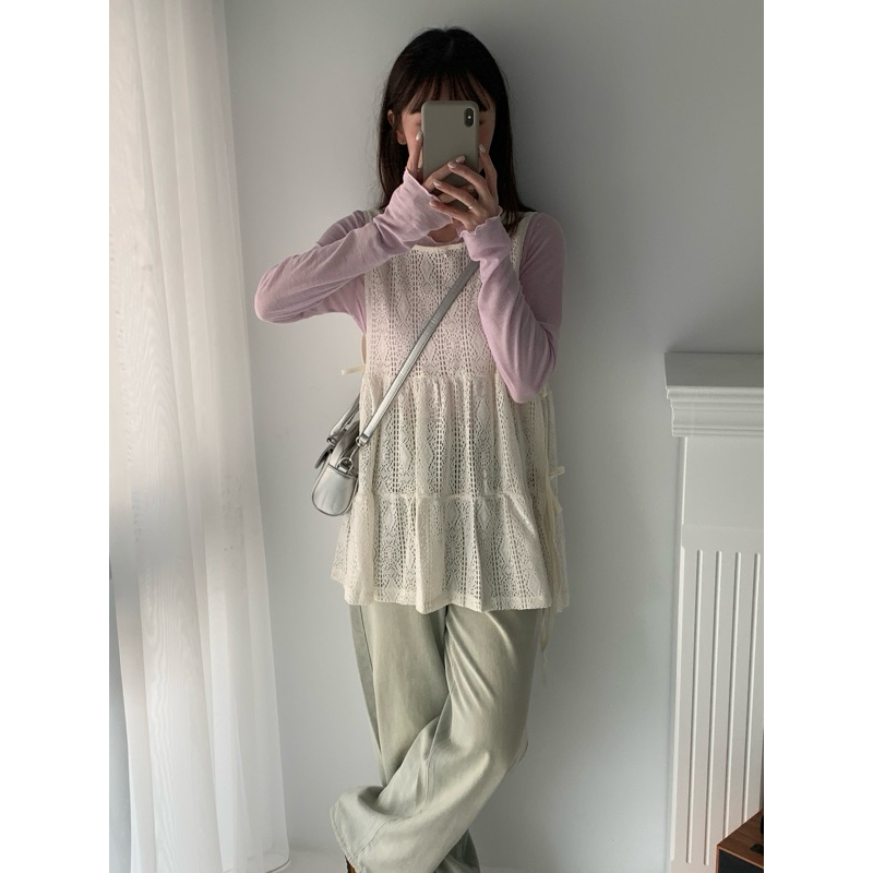 Mooyi-現貨｜（自留！）小個穿都好看的蛋糕綁繩背心 | 蝦皮購物