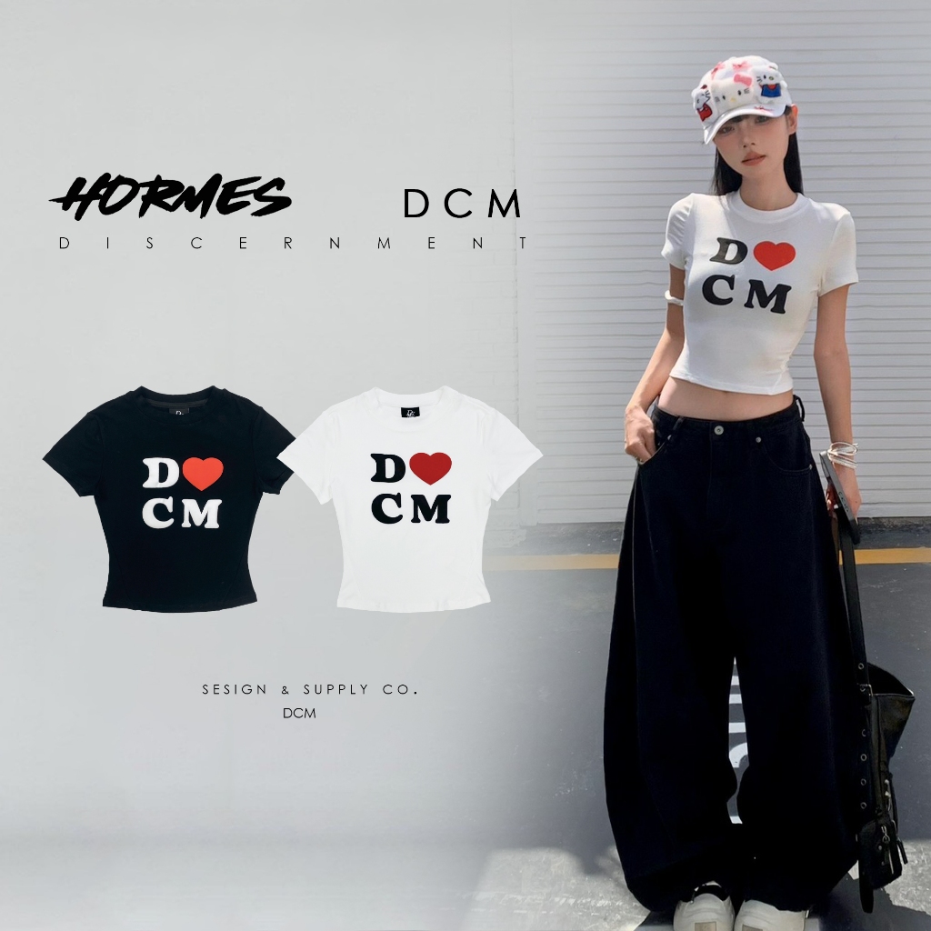 [HORMES](DCM176)現貨DISCERNMENT LOVE DCM 發泡字體 縮腰身 剪裁 短版 短袖 顯瘦 | 蝦皮購物
