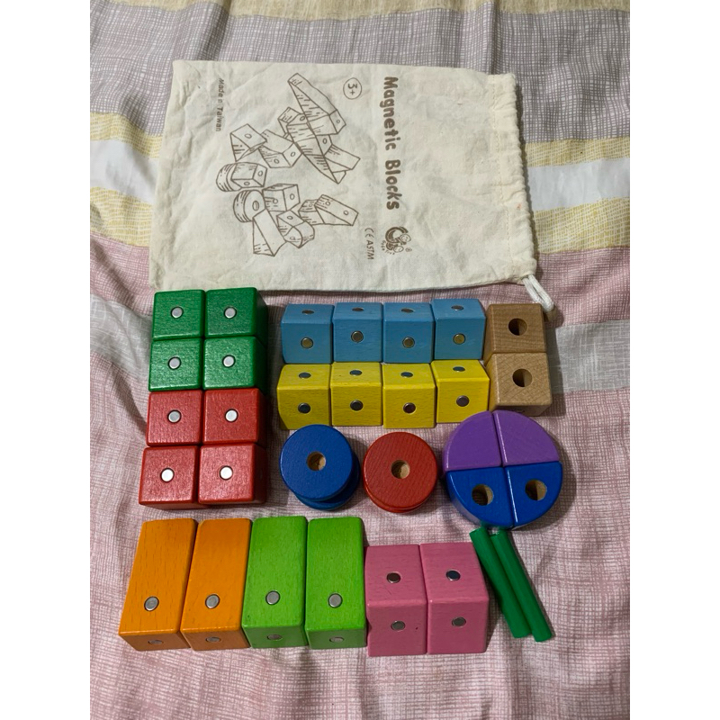 二手 台灣製 班恩傑尼GOGO TOYS 經典磁性積木，32 blocks。 | 蝦皮購物