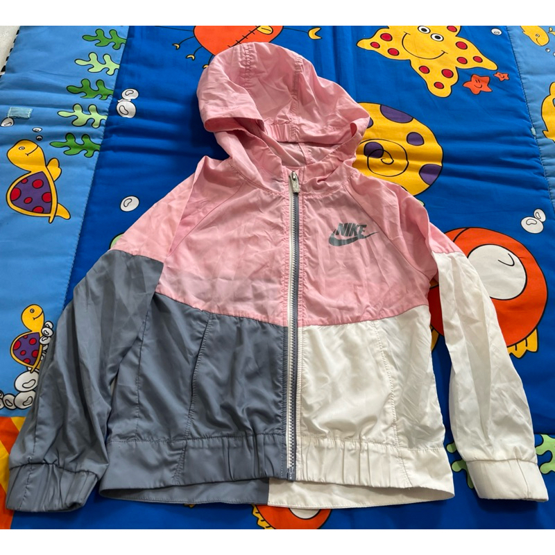 Nike 110-120cm 女童 防曬 外套 | 蝦皮購物