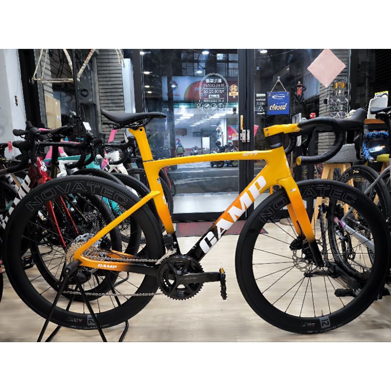 CAMP SR7 12速105電變碟煞公路車 碳板輪/碳一体把/全隱藏線/全油壓碟 台灣代理商公司貨-進化單車 | 蝦皮購物