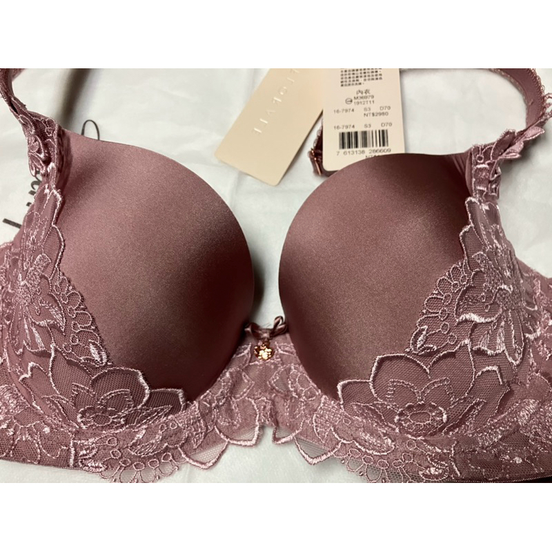 黛安芬Triumph內衣 璀璨薔薇系列 櫻花粉70D | 蝦皮購物