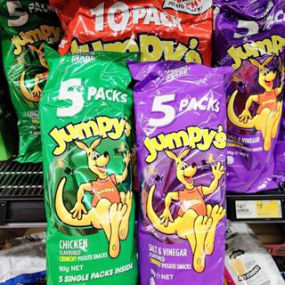【🔥現貨🔥】🇦🇺澳洲Jumpys 3D🦘造型 袋鼠餅乾歡樂包 雞汁口味 | 蝦皮購物