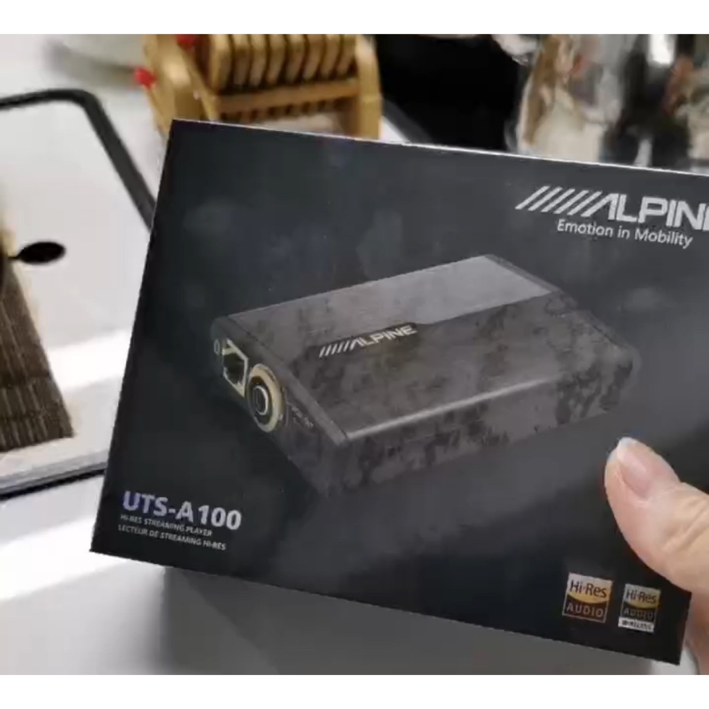 Alpine UTS-A100 僅拆封試聽 盒子配件 齊全 平行輸入 | 蝦皮購物