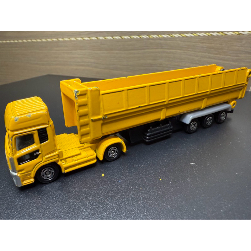 TOMICA No.147 UD TRUCKS Quon TRAILER DUMP 砂石車 卡車 多美 貨車 連結車 | 蝦皮購物