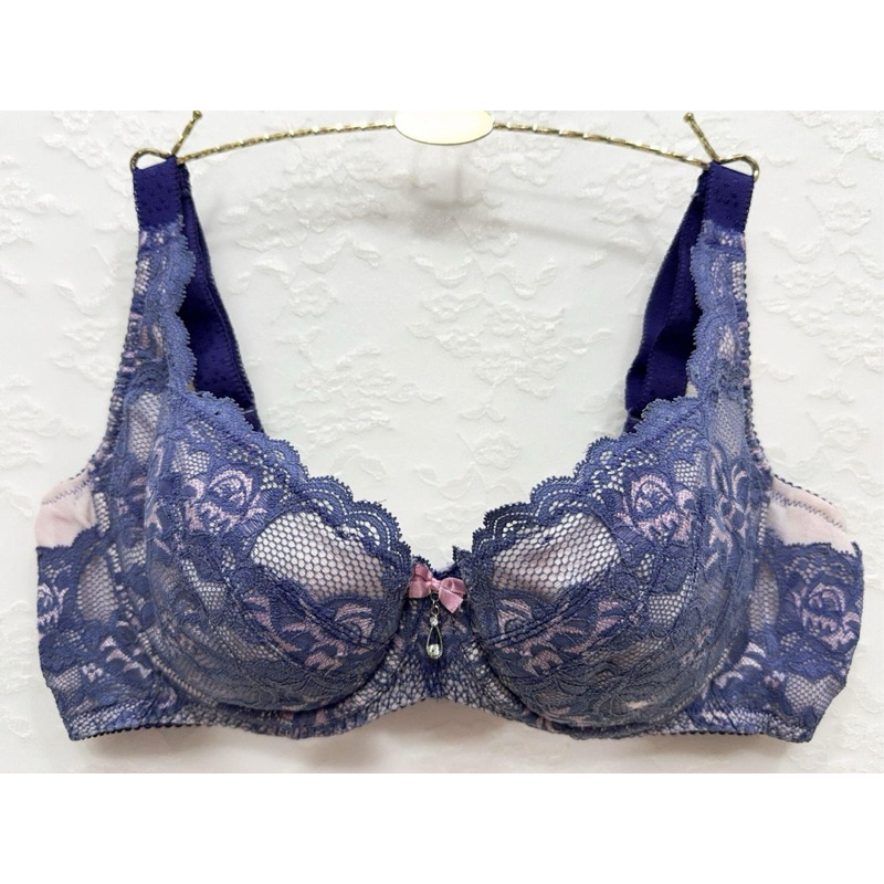 曼黛瑪璉 40/90D，薄罩杯，請詳細參閱「商品詳情」。 | 蝦皮購物