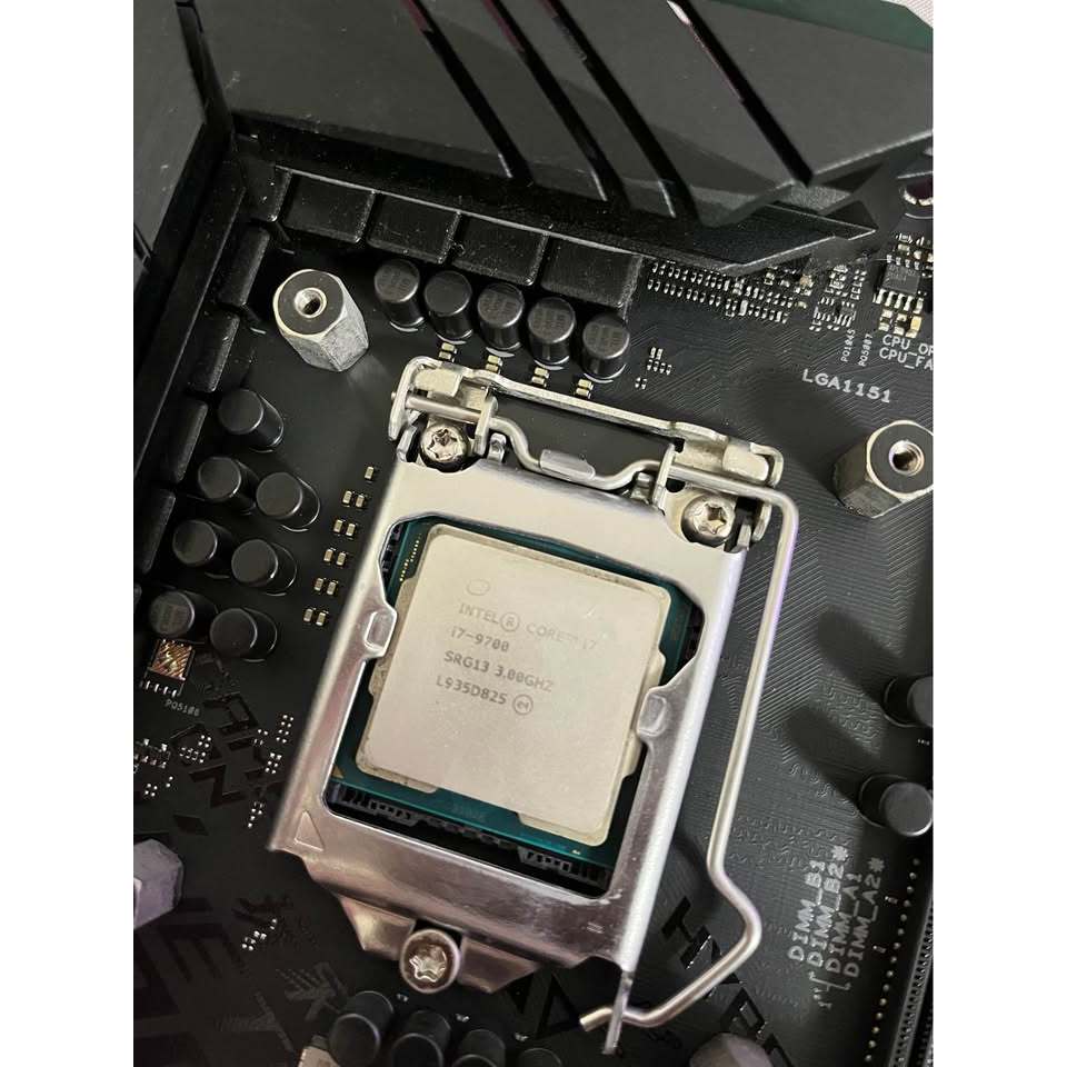 已售出 功能正常 LGA 1151 i7 9700 無盒裝 9700 9900 8700 Z370 Z390可參考 | 蝦皮購物