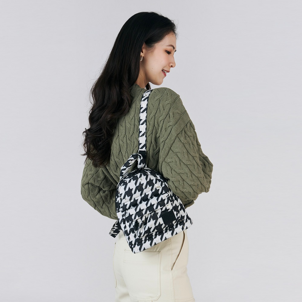 【CIPU】Airy後背包 防潑水 大容量 後背包 媽媽包 雙肩包 空氣包 多格層 收納 (ECO黑白金) | 蝦皮購物