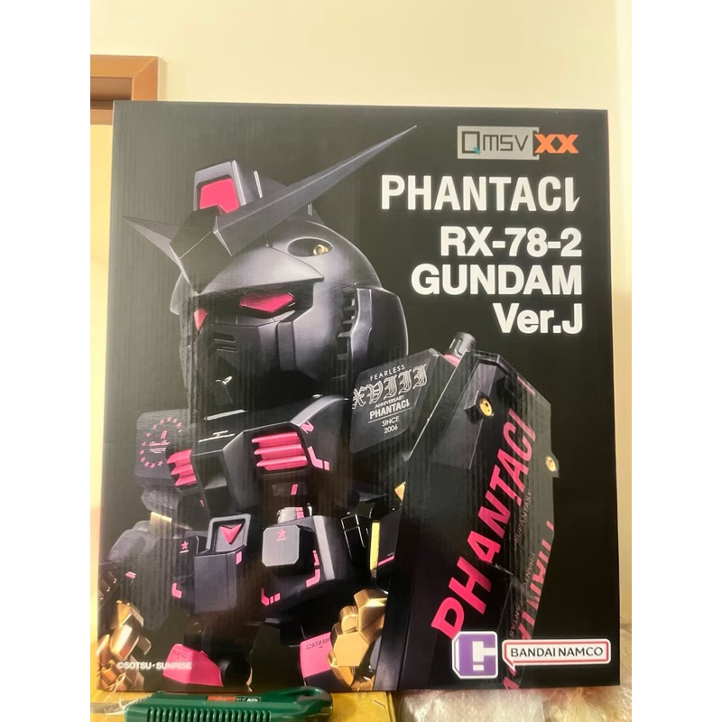 現貨在台 極限量40cm 萬代南夢宮 潮玩 QMSV PHANTACI RX-78-2 ver.J 周杰倫聯名 杰倫鋼彈 | 蝦皮購物
