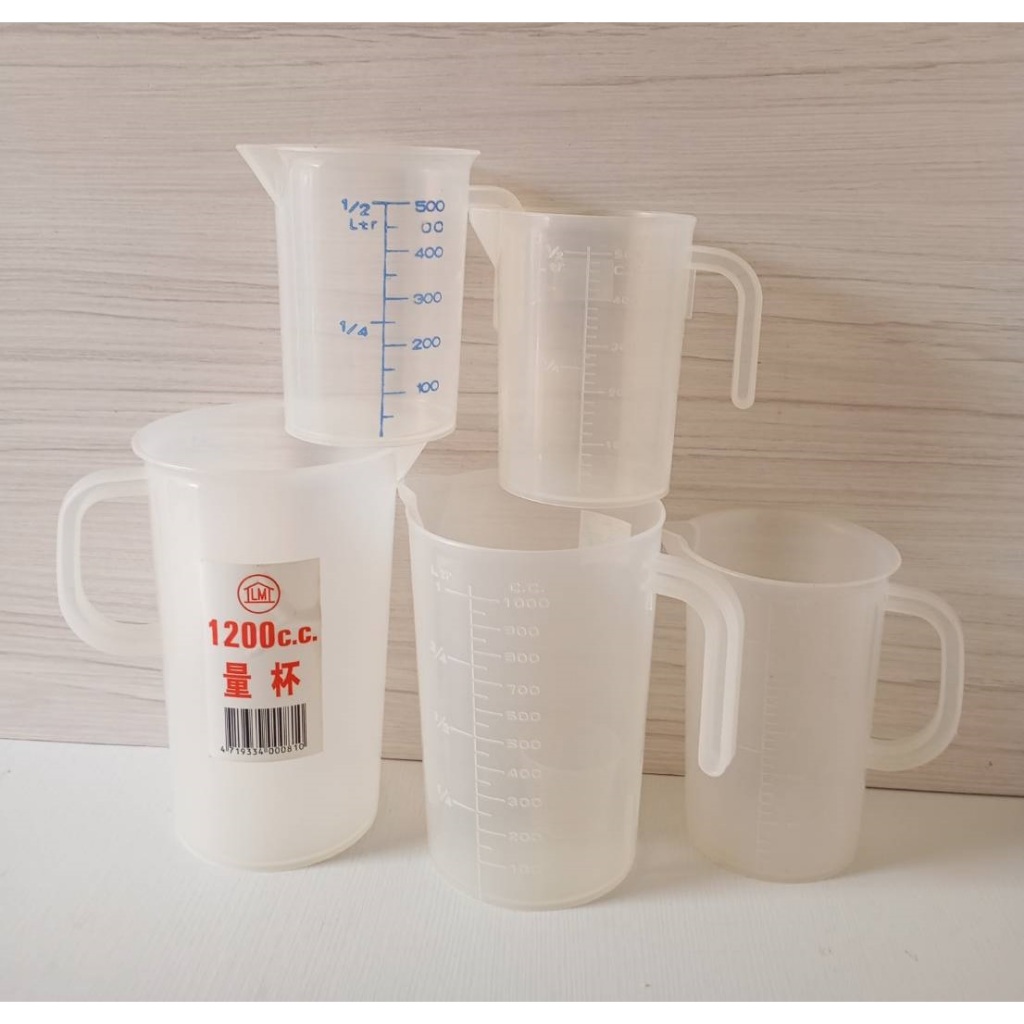 現貨100cc-1200cc量杯 塑膠量杯 PP量杯 量水杯 刻度量杯 尖嘴量杯 有柄量杯(二手) | 蝦皮購物