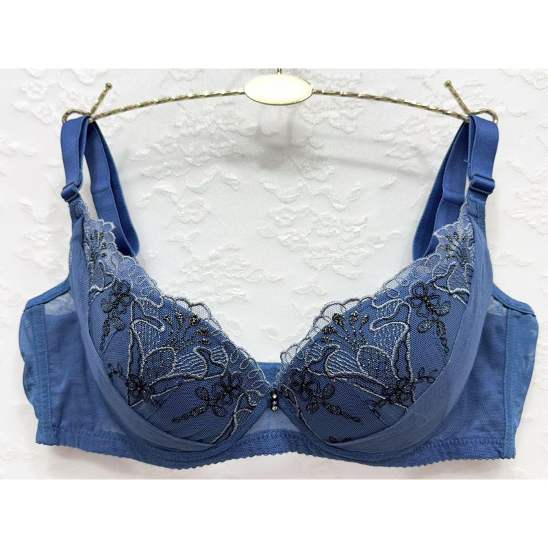 奧黛莉 36/80B，厚罩杯，請詳細參閱「商品詳情」。 | 蝦皮購物