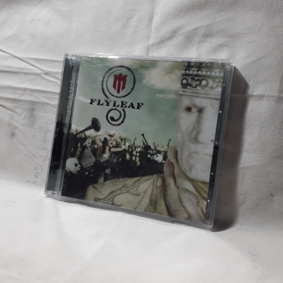 ＊南方搖滾(CD)＊Flyleaf - Memento Mori | 蝦皮購物