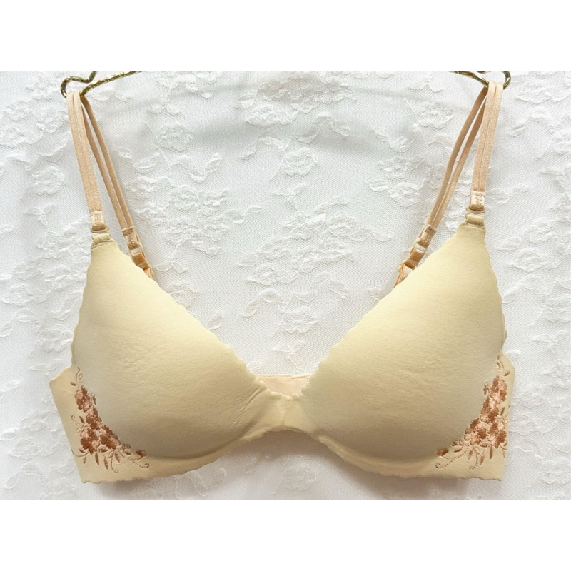 黛安芬 32/70B，厚罩杯，請詳細參閱「商品詳情」。 | 蝦皮購物