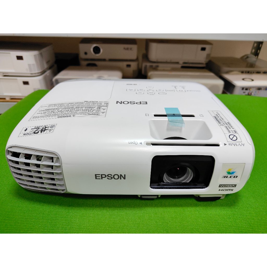 【二手/快速出貨】EPSON EB-W29 二手投影機 3000流明 側投 720P #02 | 蝦皮購物