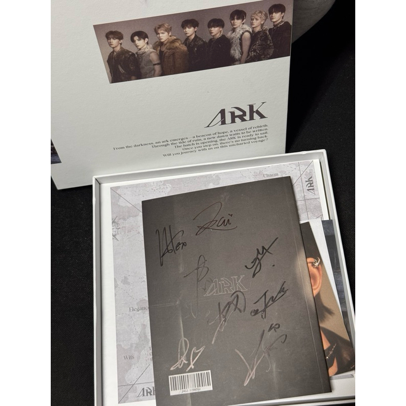 原子少年2 ARKis ARK 親筆簽名專輯 李東翰 李定 禾雁凱 黃崇峻 伍承慶 Alex VIN 鄭彫秦 | 蝦皮購物