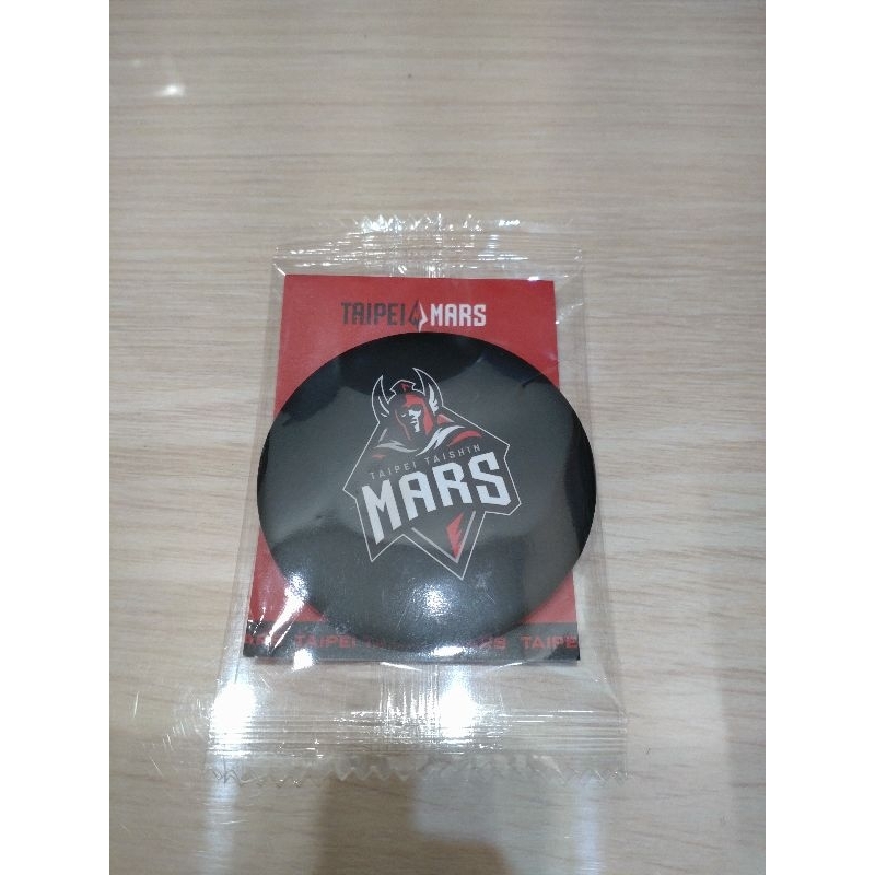 （全新現貨）TPBL 24-25 台新戰神 磁鐵 別針 球衣 造型 收藏 珍藏 籃球 禮物 戰神 戰粉 粉絲 | 蝦皮購物