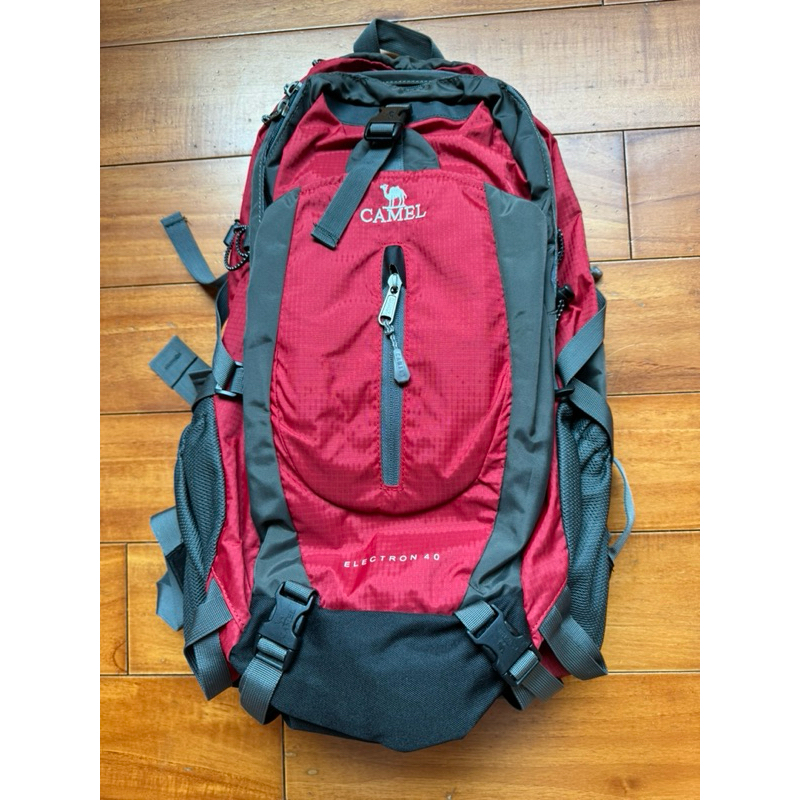 二手 CAMEL CROWN 駱駝登山背包40L | 蝦皮購物